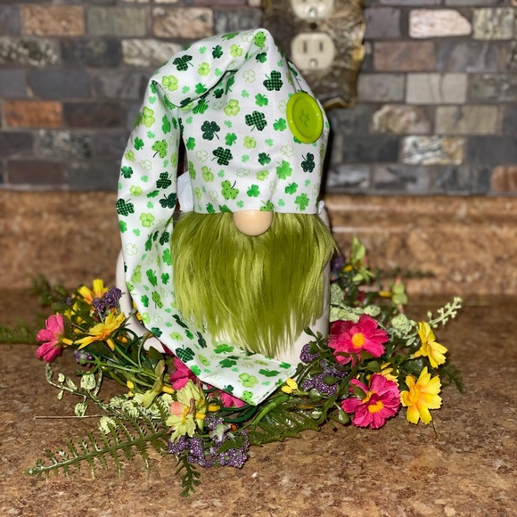 Holiday | Handmade St Patricks Day Shamrock Clover Gnome | Poshmark